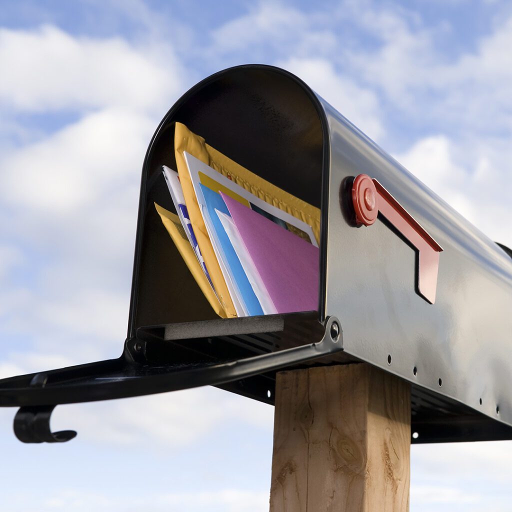 The Benefits of Marketing Through Mailers | Zapco Paper
